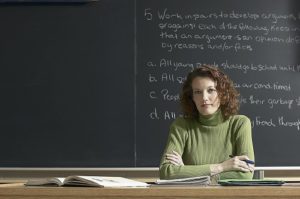 Differences Between Teacher and Professor | Difference Between ...