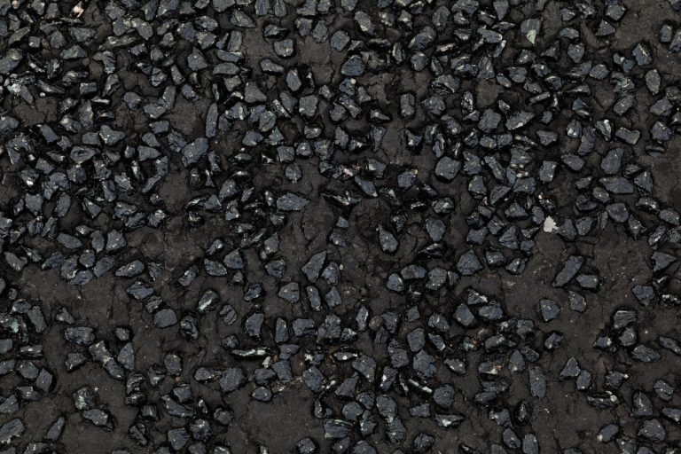 Difference Between Bitumen and Tar | Difference Between | Bitumen vs Tar