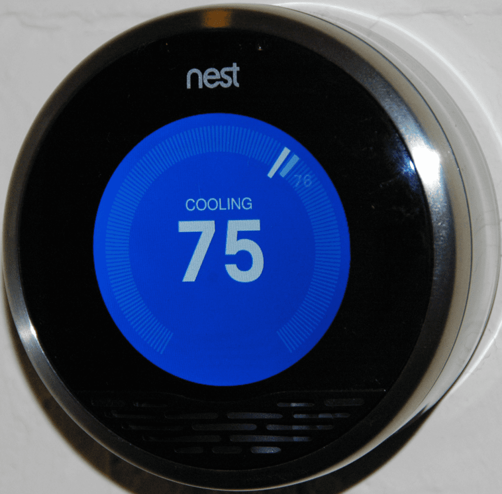 Difference Between Nest and SimpliSafe | Difference Between