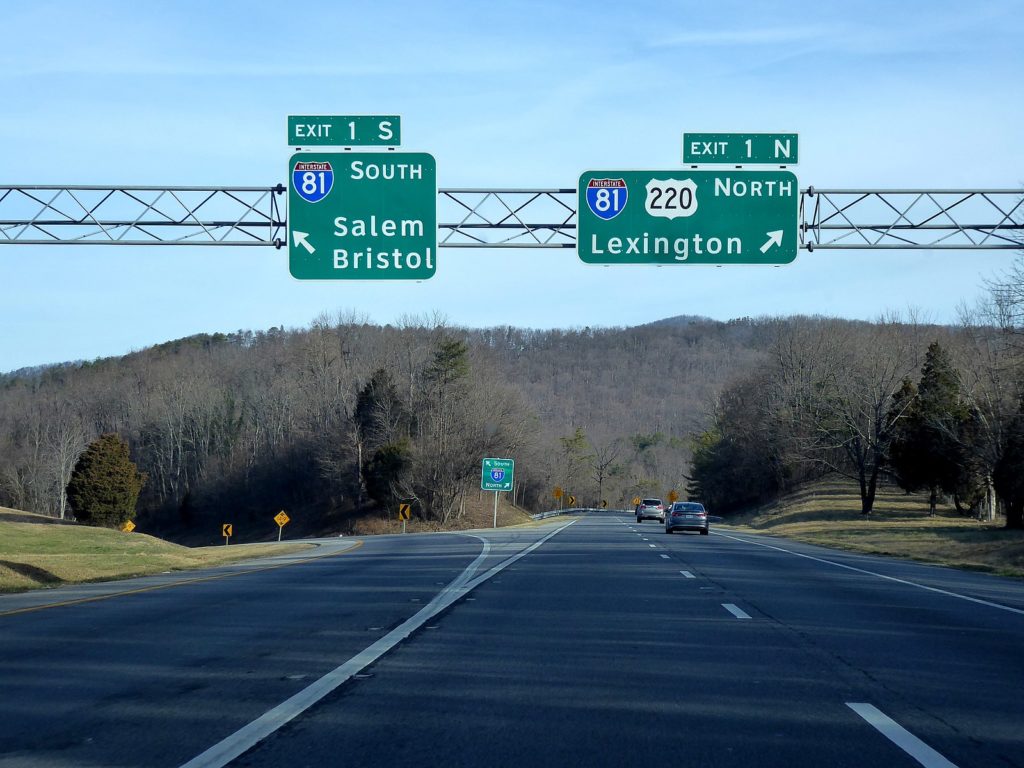 Difference Between Interstate and Highway | Difference Between