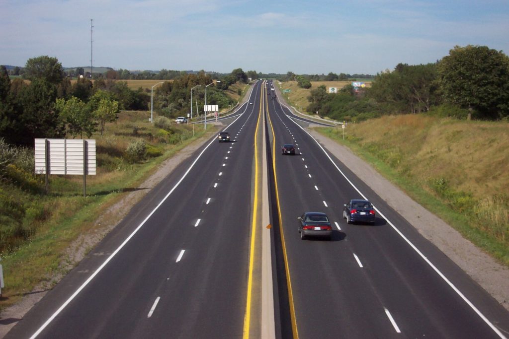 Difference Between Interstate and Highway | Difference Between ...
