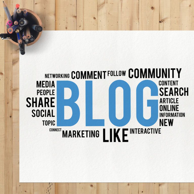 Difference Between Blogging and Microblogging | Difference Between ...