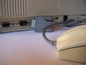 Difference Between Parallel Port and Serial Port | Difference Between ...