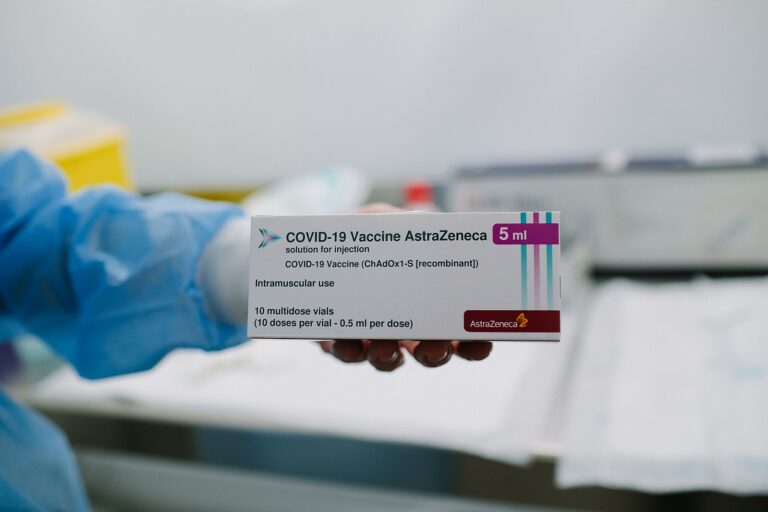 Difference Between AstraZeneca and Pfizer | Difference Between ...