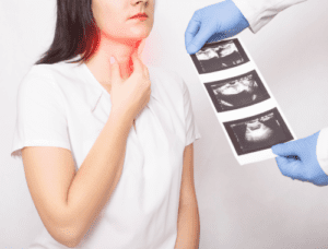 Difference Between Normal Neck and Goiter | Difference Between