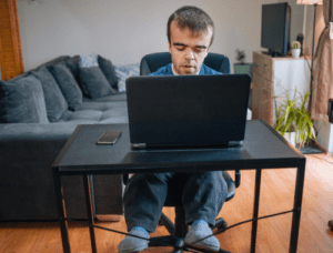 Difference Between Dwarfism and Cretinism | Difference Between ...